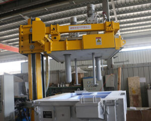 Aluminum Refining Process uses Flux Refining and Online Degassing